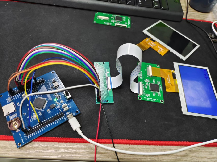 YS-PB-RGB-MS01 V1.0 YS-PB-RGB-MS01 V1.0是专门为数字 TFT-LCD 设计的MCU, SPI转40PIN ...